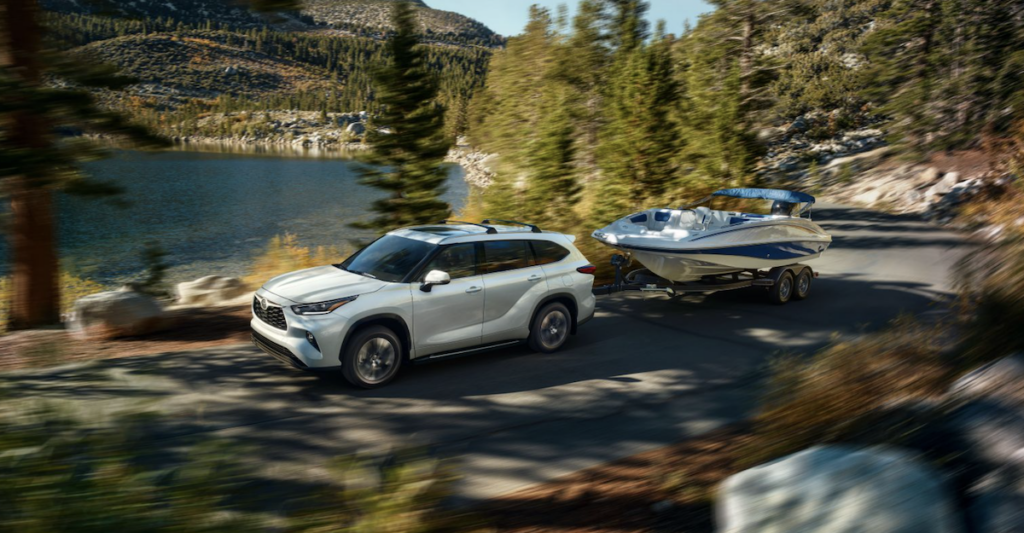 Towing with a hybrid: Our top tips | Toyota of Orlando Blog