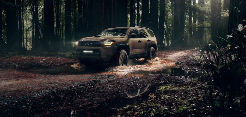 Ford Bronco vs Toyota 4Runner in 2025: Which One Wins? - Toyota of ...